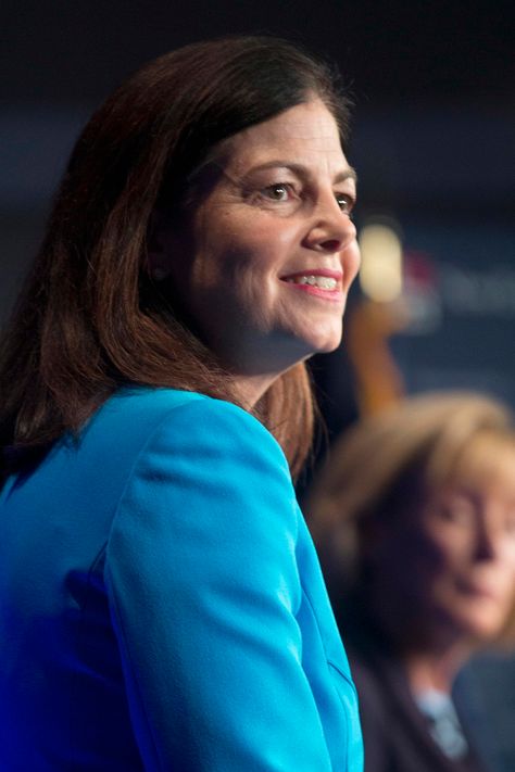 Voters stand by Ayotte because of and despite Trump decision | The ...