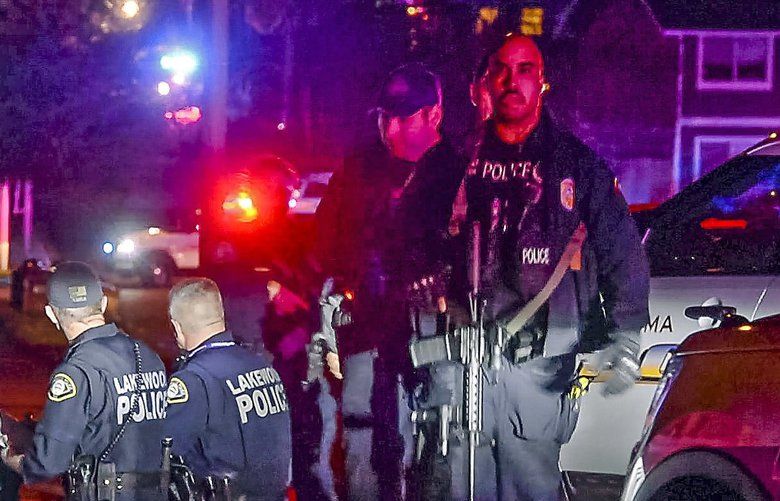 Suspect in Tacoma police shooting killed after standoff, 2 children ...