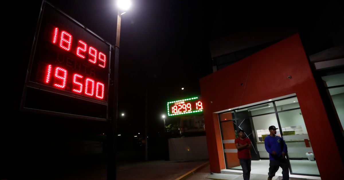 Mexican stocks, peso take a beating following Trump victory | The ...