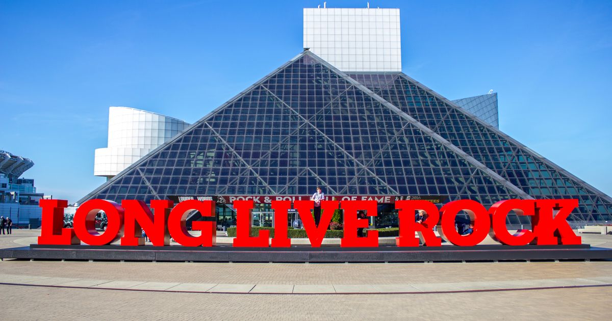 ‘Long Live Rock’ sign unveiled at Rock and Roll Hall of Fame | The ...
