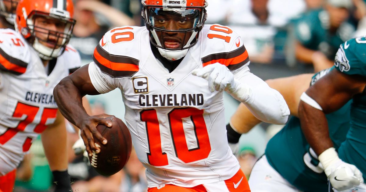‘Like a little kid’ RG3 returns to practice with Browns | The Seattle Times