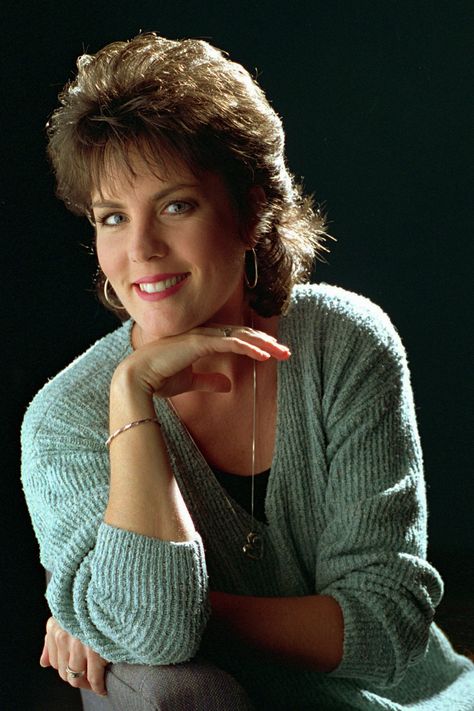 ‘Daddy’s Hands’ singer Holly Dunn dead at 59 | The Seattle Times