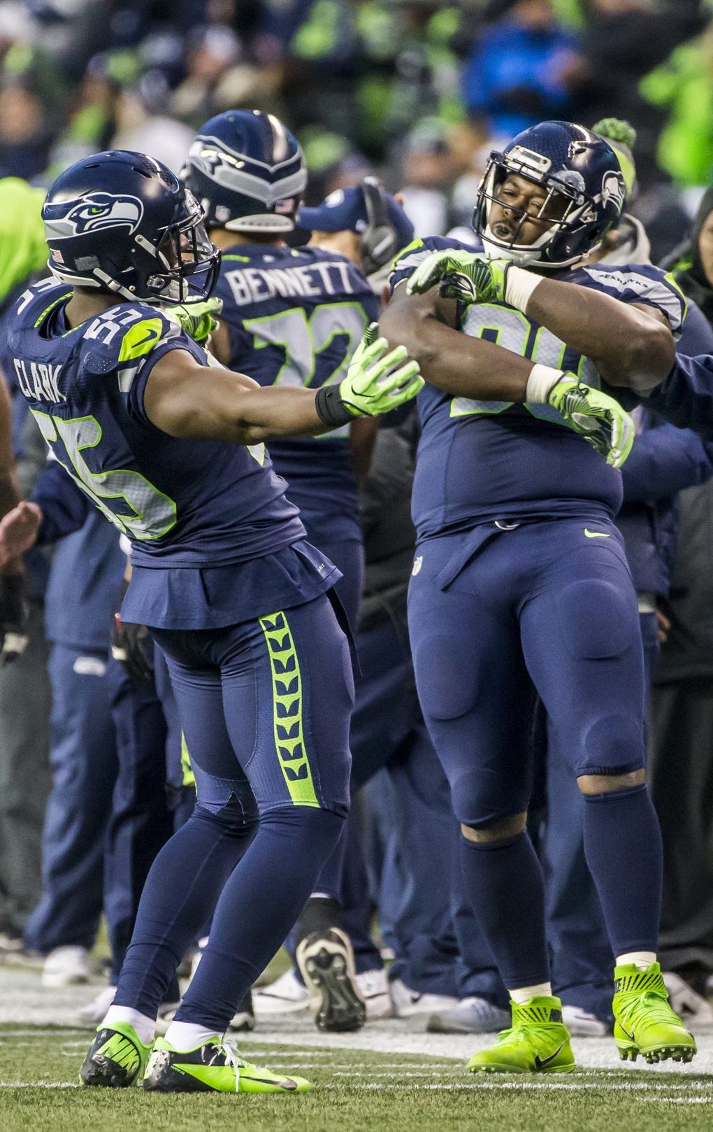 Seahawks’ offensive line was brutal in the first half vs. Cardinals ...