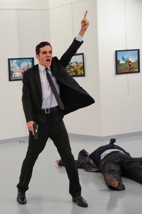 Powerful response to AP’s photo of assassination in Turkey | The ...