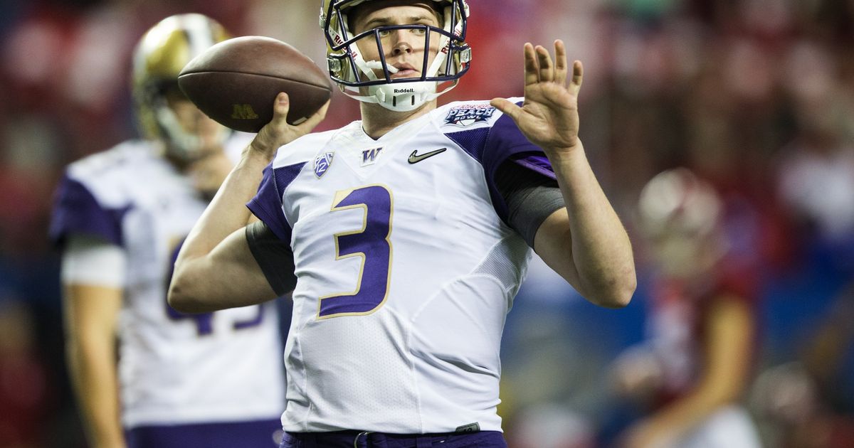 UW star quarterback Jake Browning has surgery on throwing shoulder ...