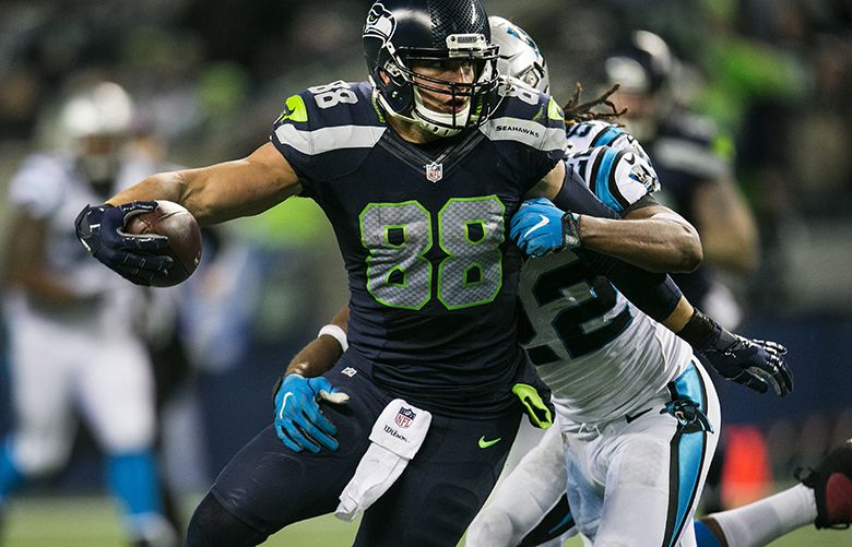 Will the Seahawks keep Jimmy Graham in 2017 and beyond? Taking a look ...