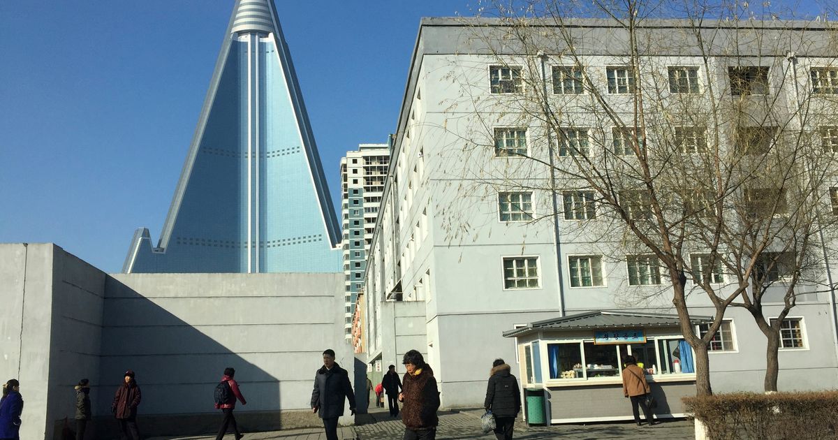 Huge but empty pyramid hotel a sphinx-like N. Korean mystery | The ...