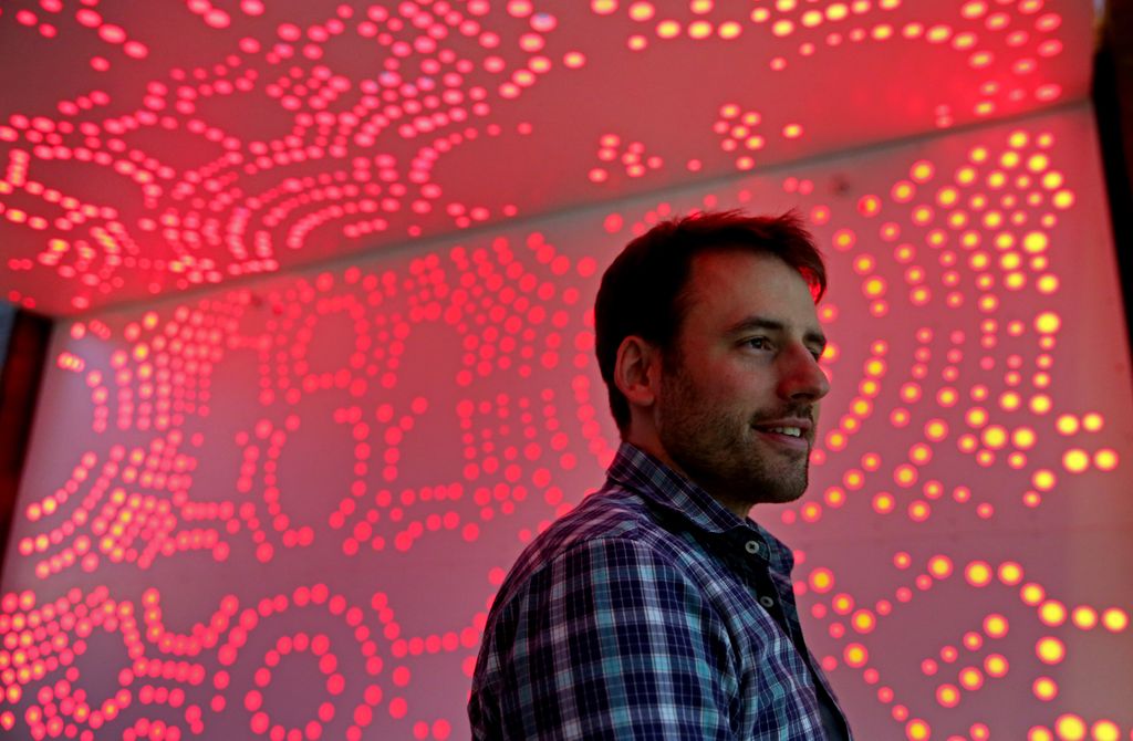 How Microsoft emerged from the darkness to embrace the cloud | The ...