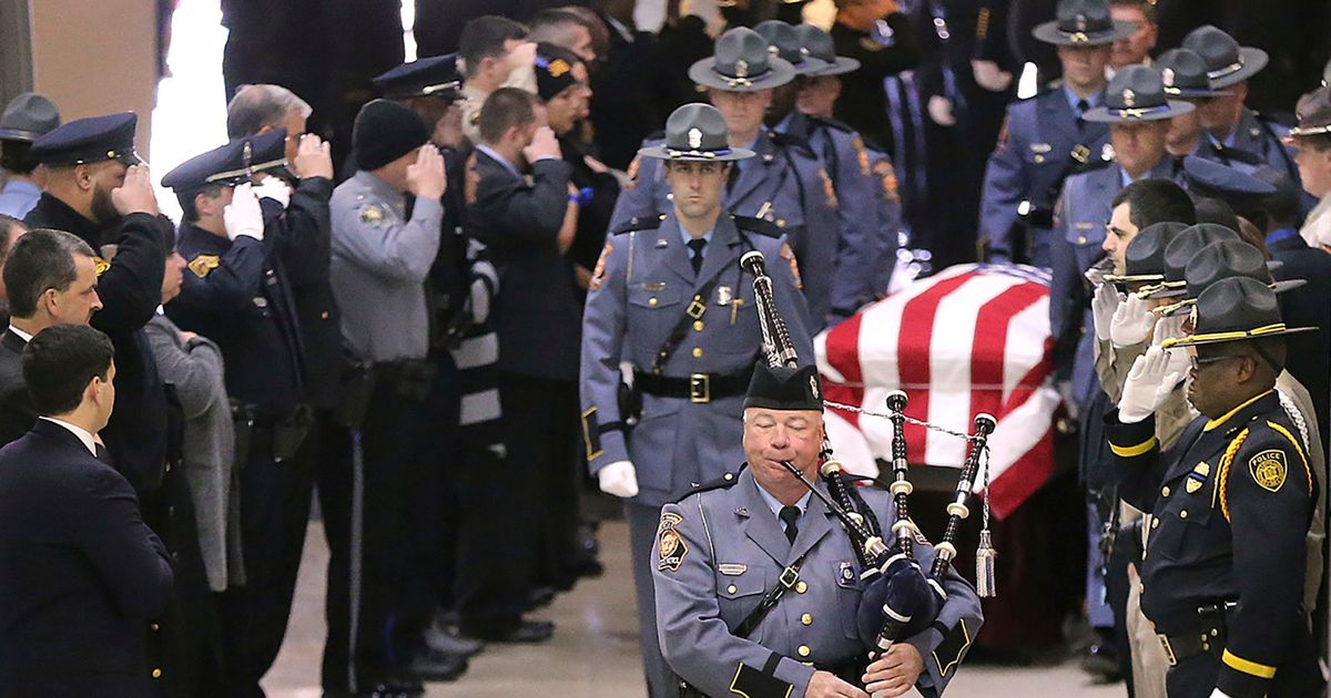 Funeral: Hundreds honor Georgia officer slain with colleague | The ...