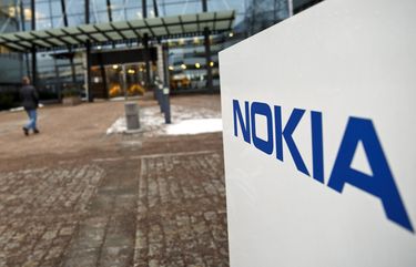 Nokia sues Apple, escalating mobile-patent fight | The Seattle Times