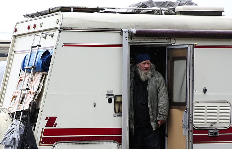 How Seattle Mayor Murray’s plan to help homeless living in RVs ...