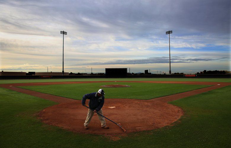Baseball’s back! A look at Mariners Spring Training: Day 1 | The ...