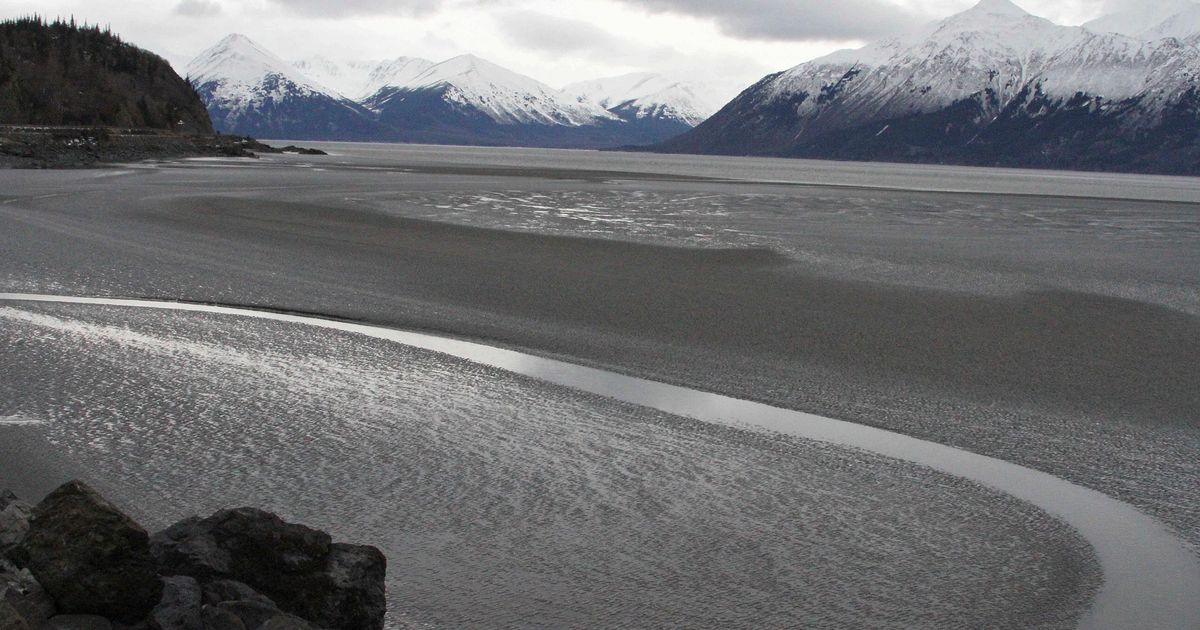 Natural gas leaks from pipeline in Alaska’s Cook Inlet | The Seattle Times