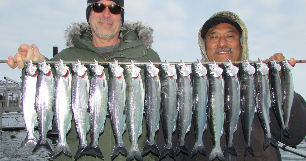 Lake Chelan anglers keeping warm despite freezing weather with hot lake ...