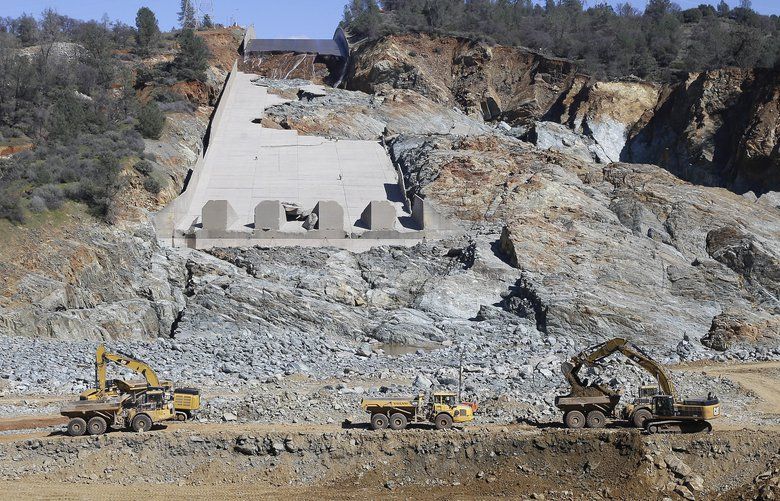 California races nature, clock to make key dam repairs | The Seattle Times