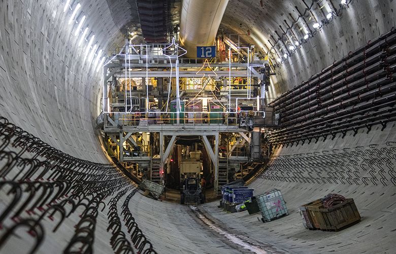 Bertha veers a few inches off course, stops digging | The Seattle Times