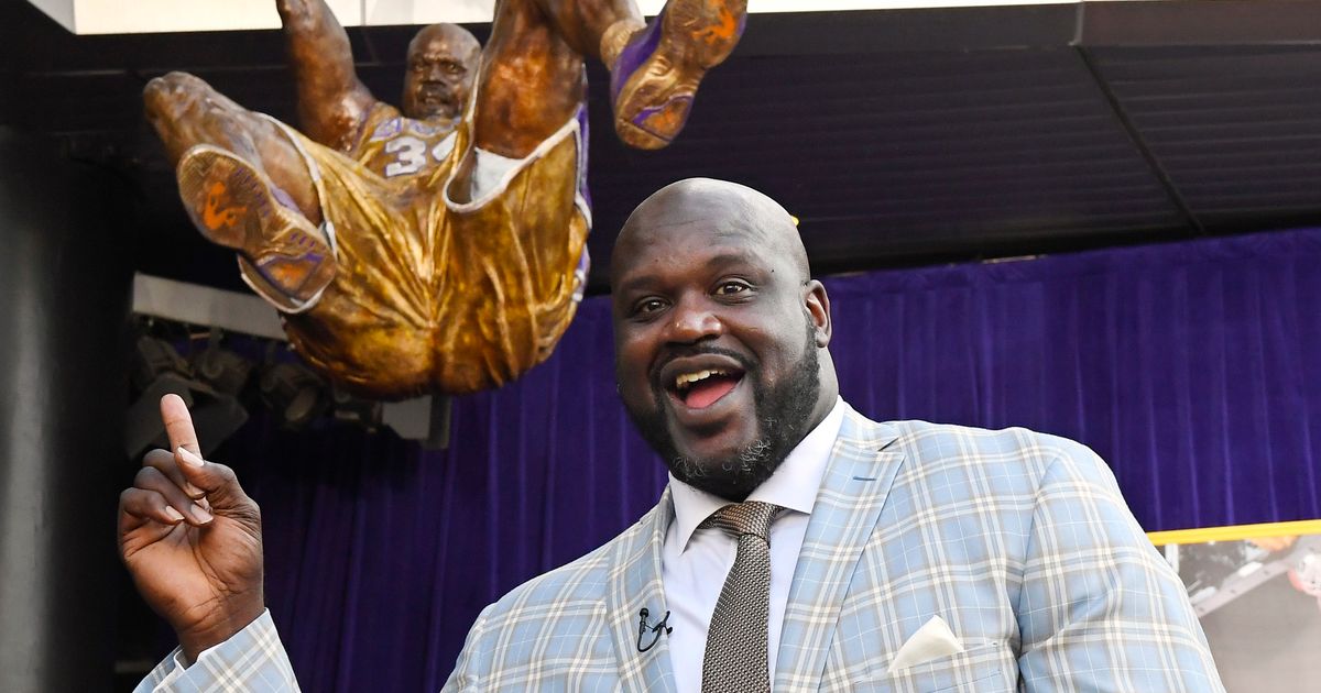 Lakers honor Shaq with high-flying statue outside arena | The Seattle Times