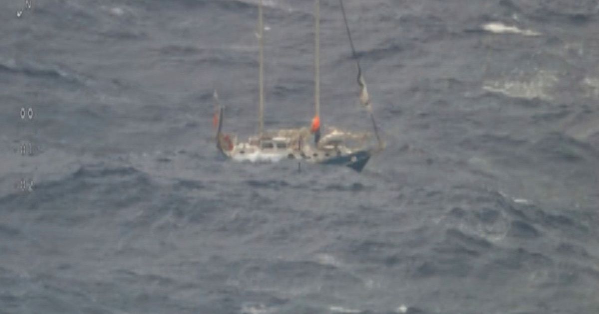 2 rescued from capsized yacht in heavy seas off Australia | The Seattle ...