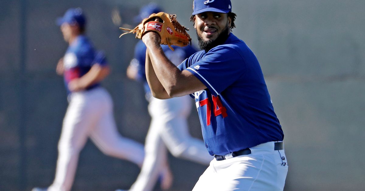 Offseason closer carousel could decide baseball season | The Seattle Times