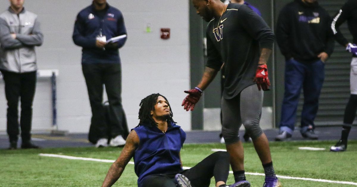 Sidney Jones carted off the field after tearing Achilles at UW’s Pro ...