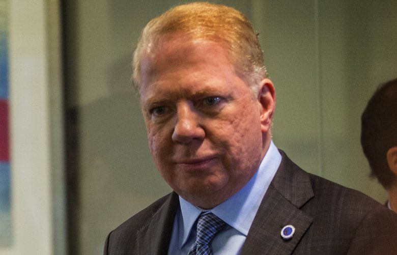 ‘So many land mines’: Accusations against Mayor Murray stir up emotions ...
