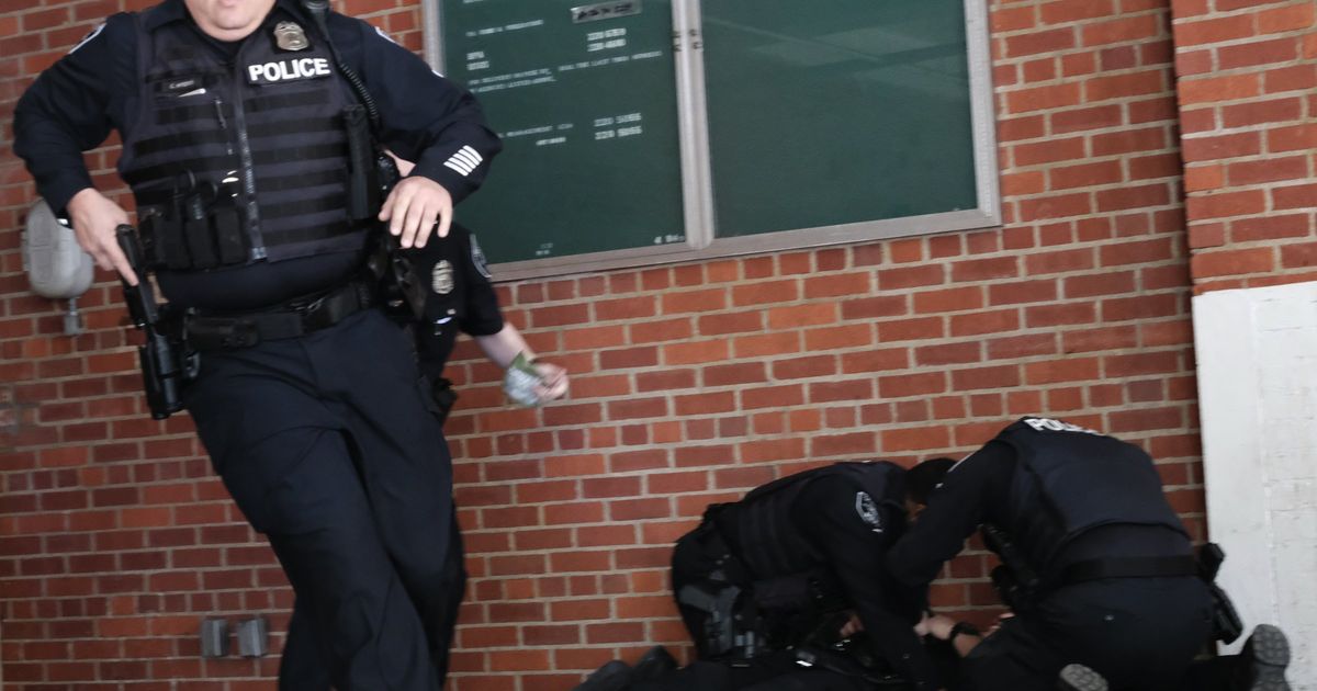 What we know about the shooting of 2 Seattle police officers | The ...