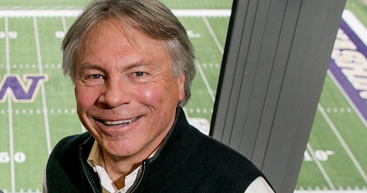 Bob Rondeau content with decision to retire as voice of the Huskies ...