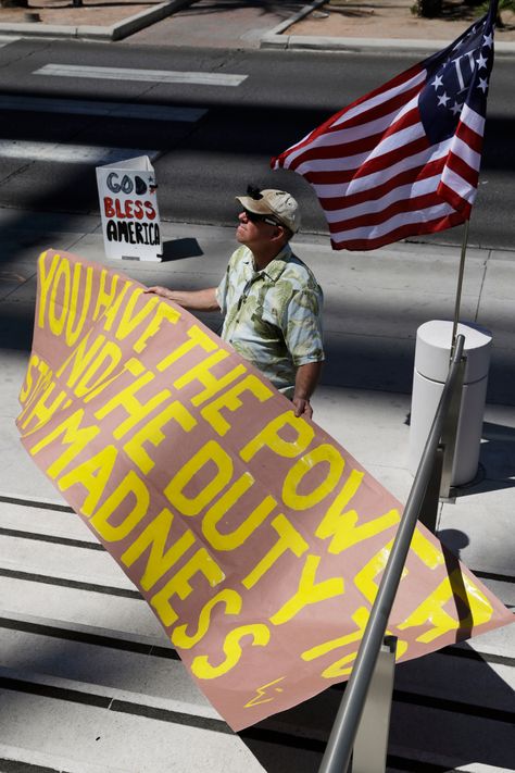 Jury hears closings in Nevada ranch standoff trial in Vegas | The ...