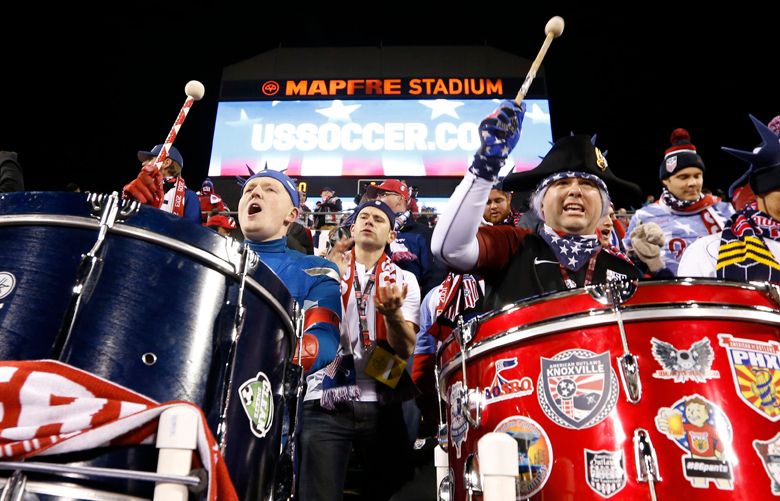 US, Mexico and Canada to make joint bid for 2026 World Cup | The ...