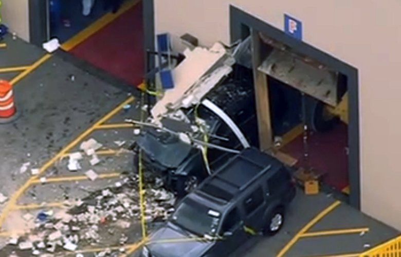 Crash at indoor auto auction claims 4th life; 3 last week | The Seattle ...