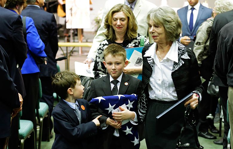 Former Washington Gov. Mike Lowry remembered as proud liberal, quietly ...