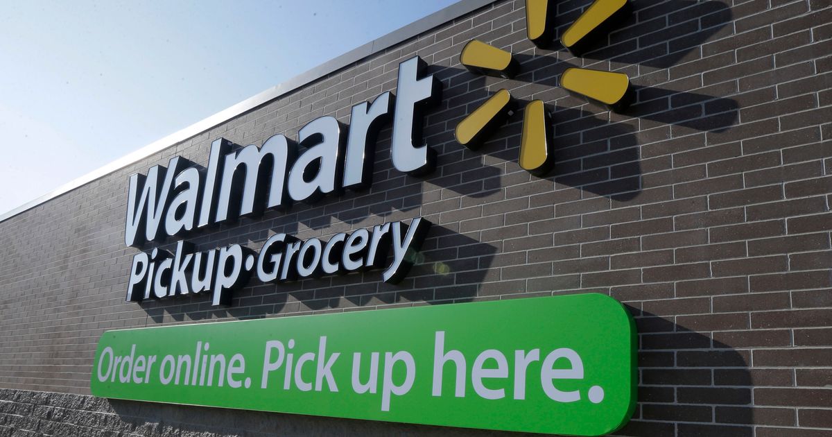 Wal-Mart sees online sales surge, more shoppers at stores | The Seattle ...