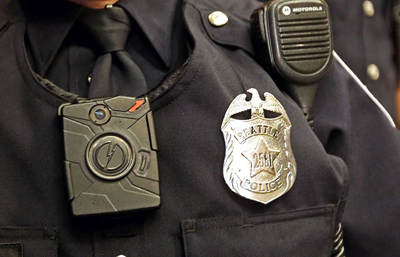 Federal judge approves body-camera plan for Seattle police | The ...