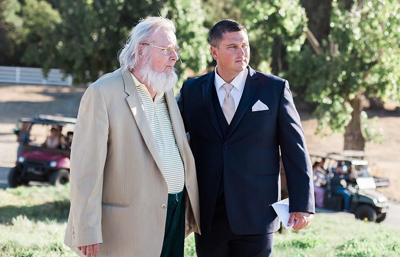 Reliving the crazy legend of Seattle sports scribe and voice J Michael ...