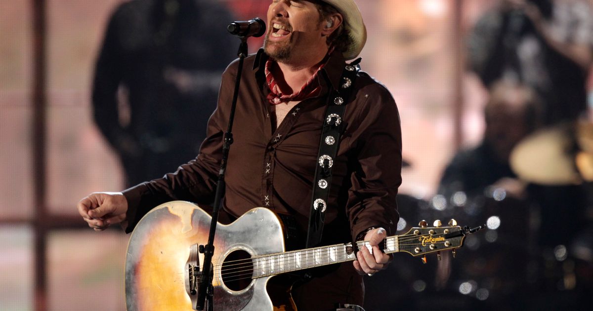 Trump Visit Draws Country Singer Toby Keith To Saudi Arabia The