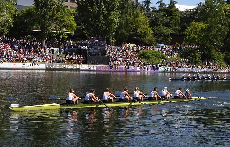 UW women off to fast start in NCAA rowing championships | The Seattle Times