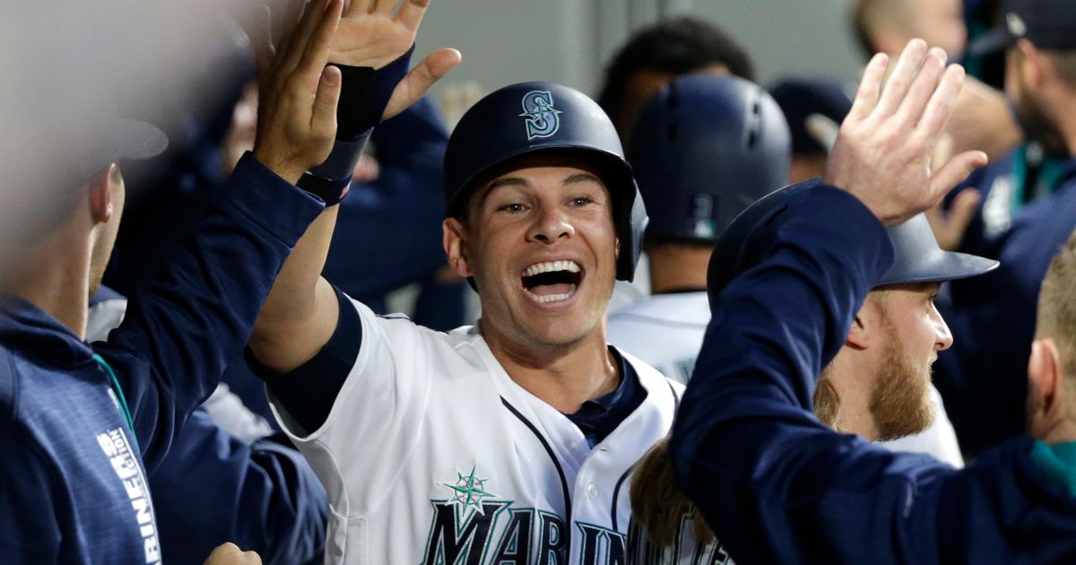 Mariners Notebook: Danny Valencia ties club record with hits in nine ...