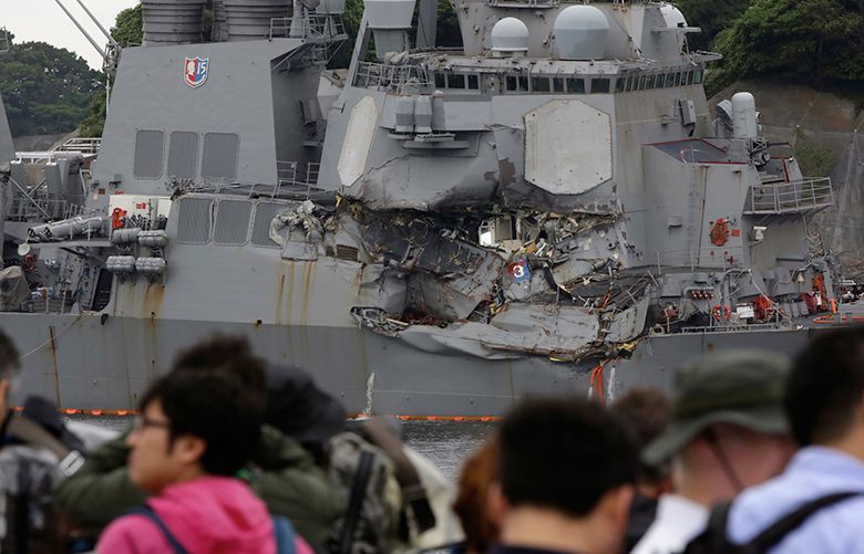 Investigators’ task to find out why U.S. destroyer failed to dodge ...