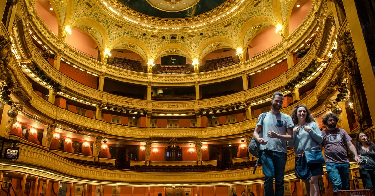 With acrobats and cake, a Paris Opera celebrates its rebirth | The ...