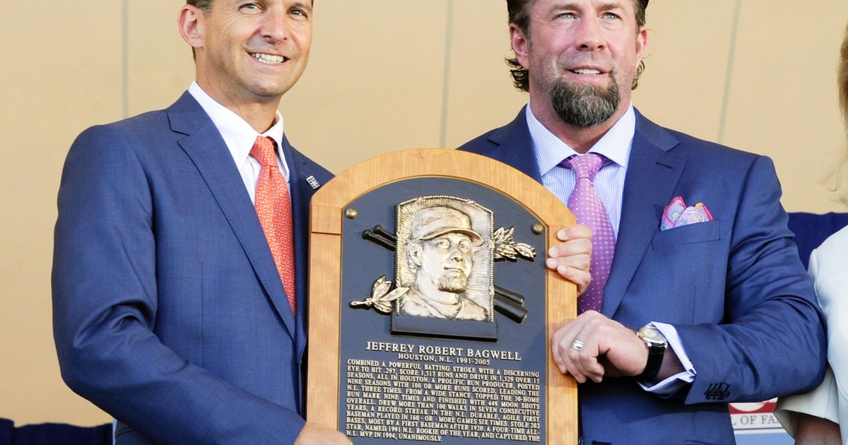 Hall of Fame ceremony an emotional time for inductees | The Seattle Times