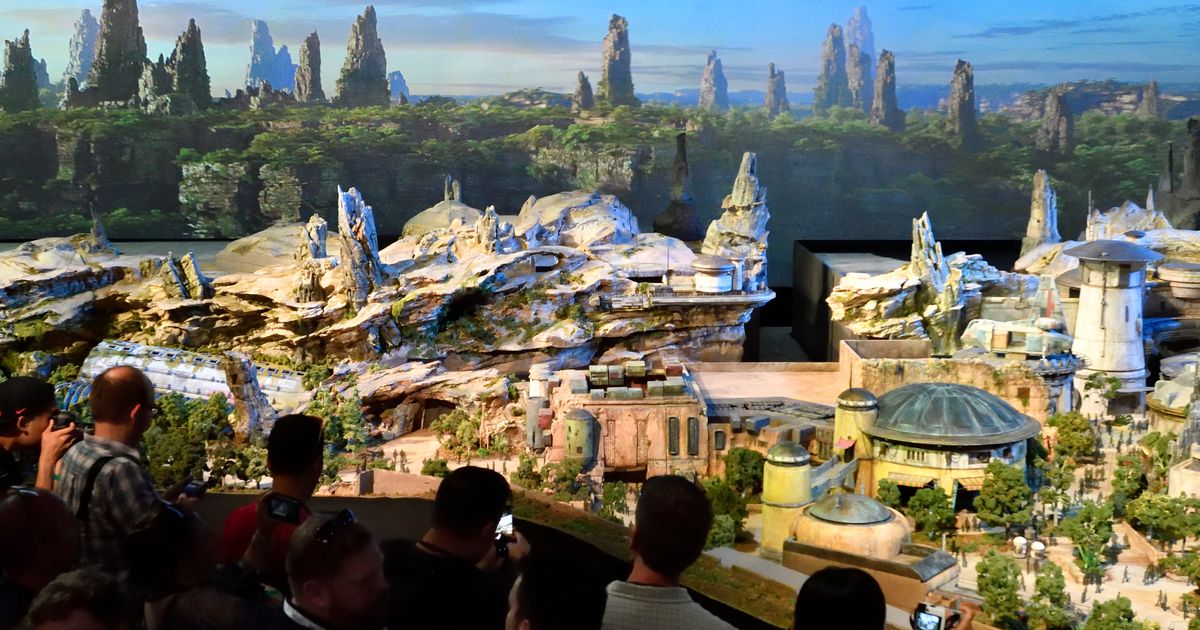 Disney Parks name Star Wars lands Galaxy’s Edge | The Seattle Times