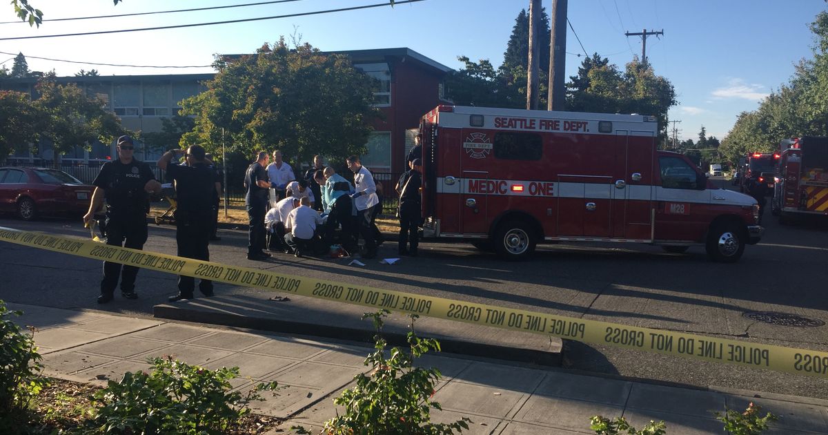 Man shot in South Seattle, in critical condition | The Seattle Times