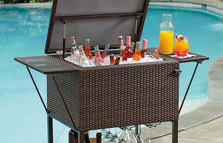 How to set up a home bar and drink in the summer fun | The Seattle Times