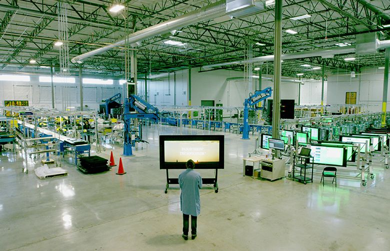 Microsoft laying off 124 workers in Wilsonville, Ore., manufacturing ...