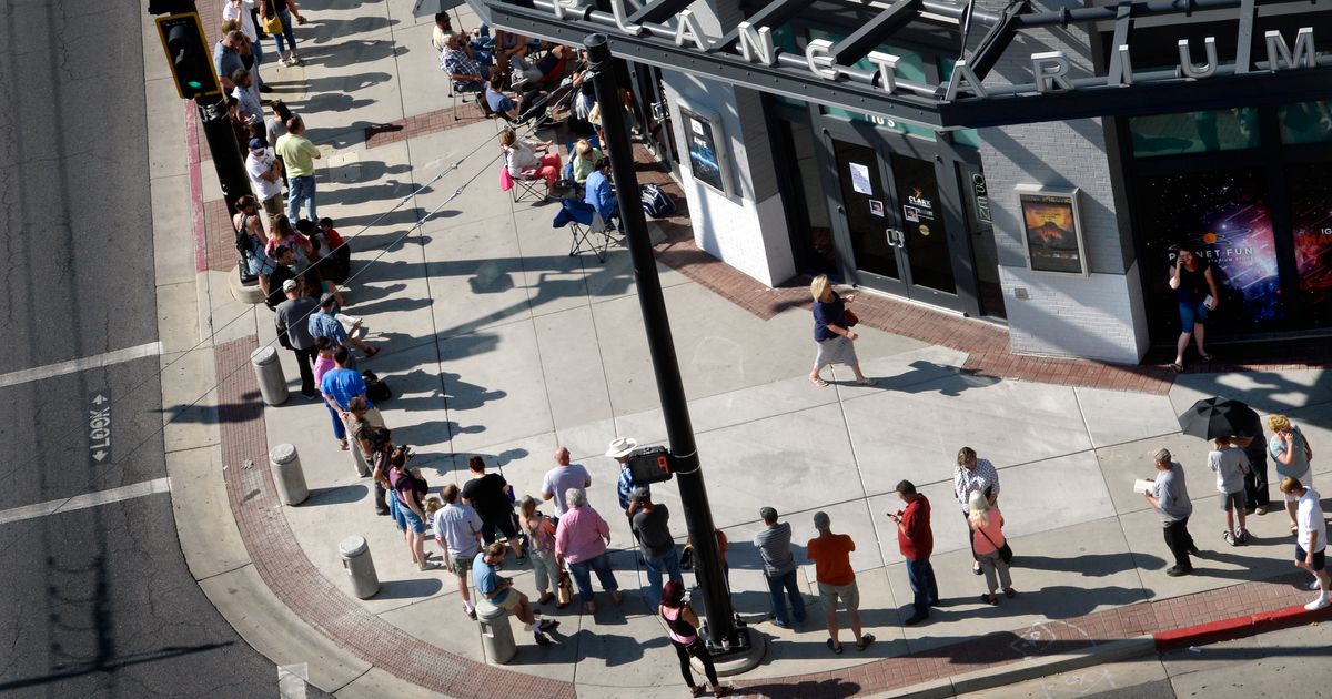 Special eclipse glasses selling out quickly | The Seattle Times