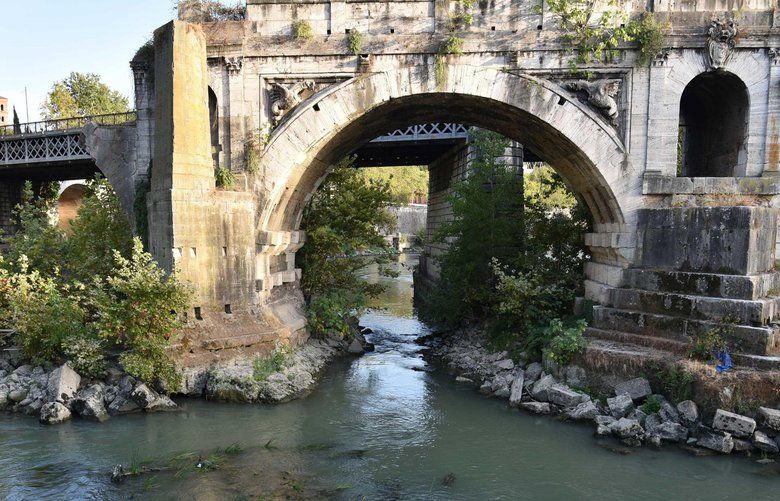 Rome to reduce nighttime water pressure to ease drought | The Seattle Times