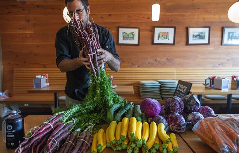 Farmer-owned co-op is a Hub of production | The Seattle Times