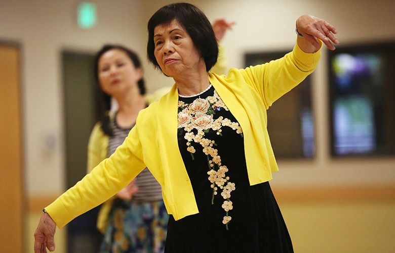 A Chinese dance class expresses the universal language | The Seattle Times
