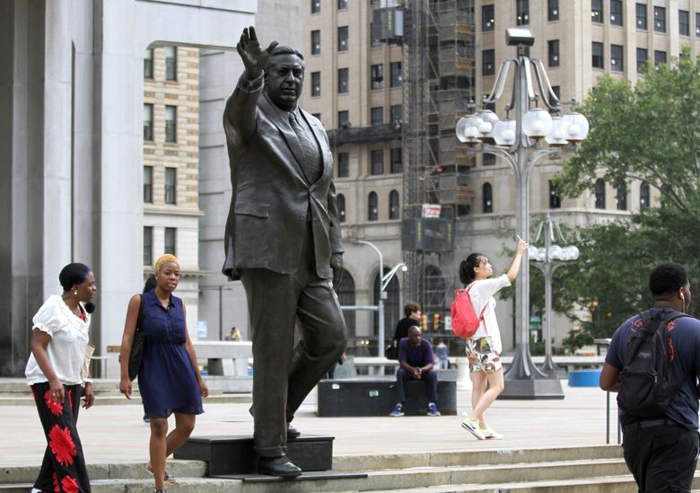 Statue of Martin Luther King Jr. unveiled in his hometown | The Seattle ...