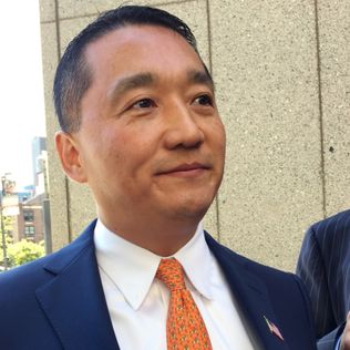 Wall Street executive back to work after charges dropped | The Seattle ...